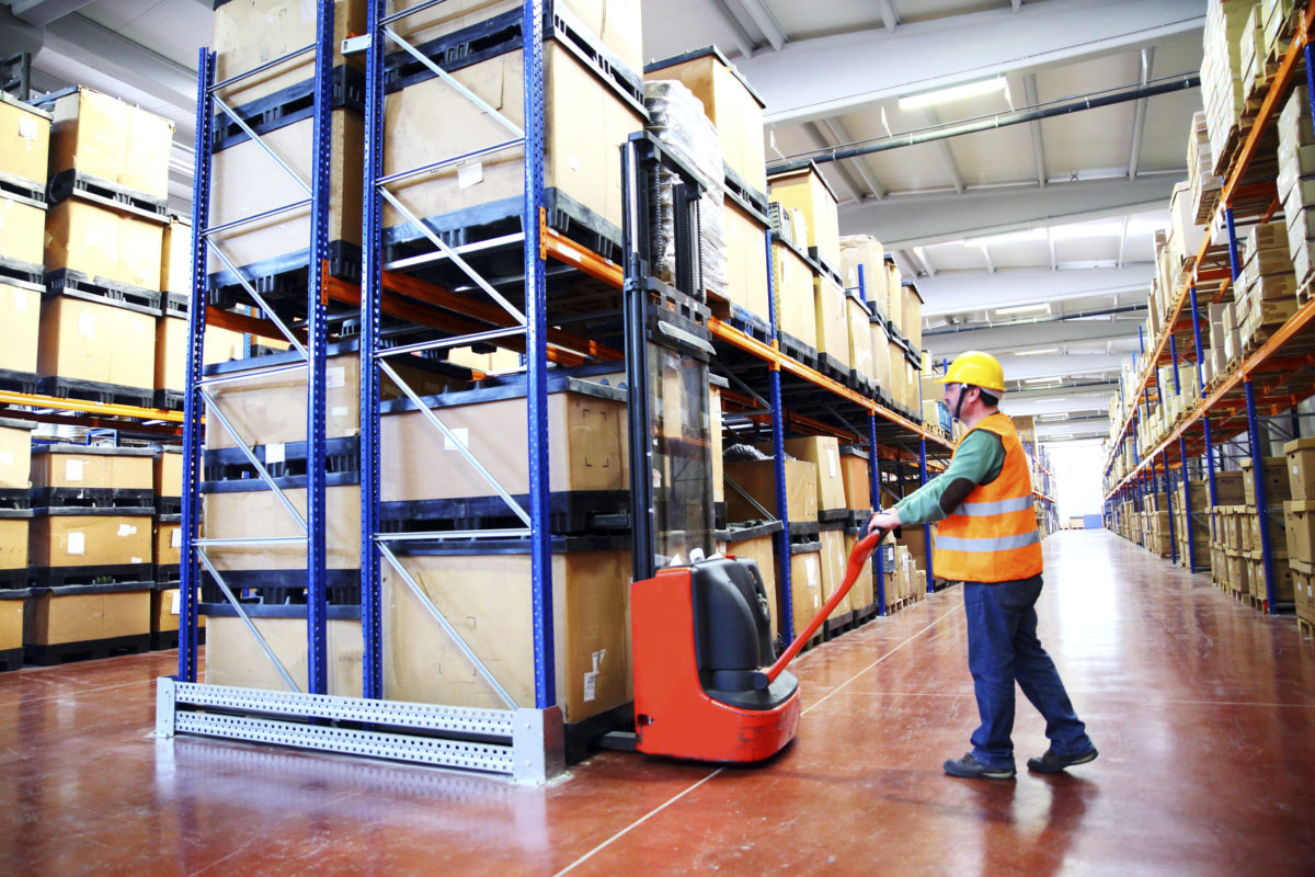 What's A Dark Store? The New Player In Fulfilment | Purolator